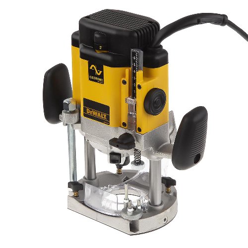 DeWALT DW625E 220
